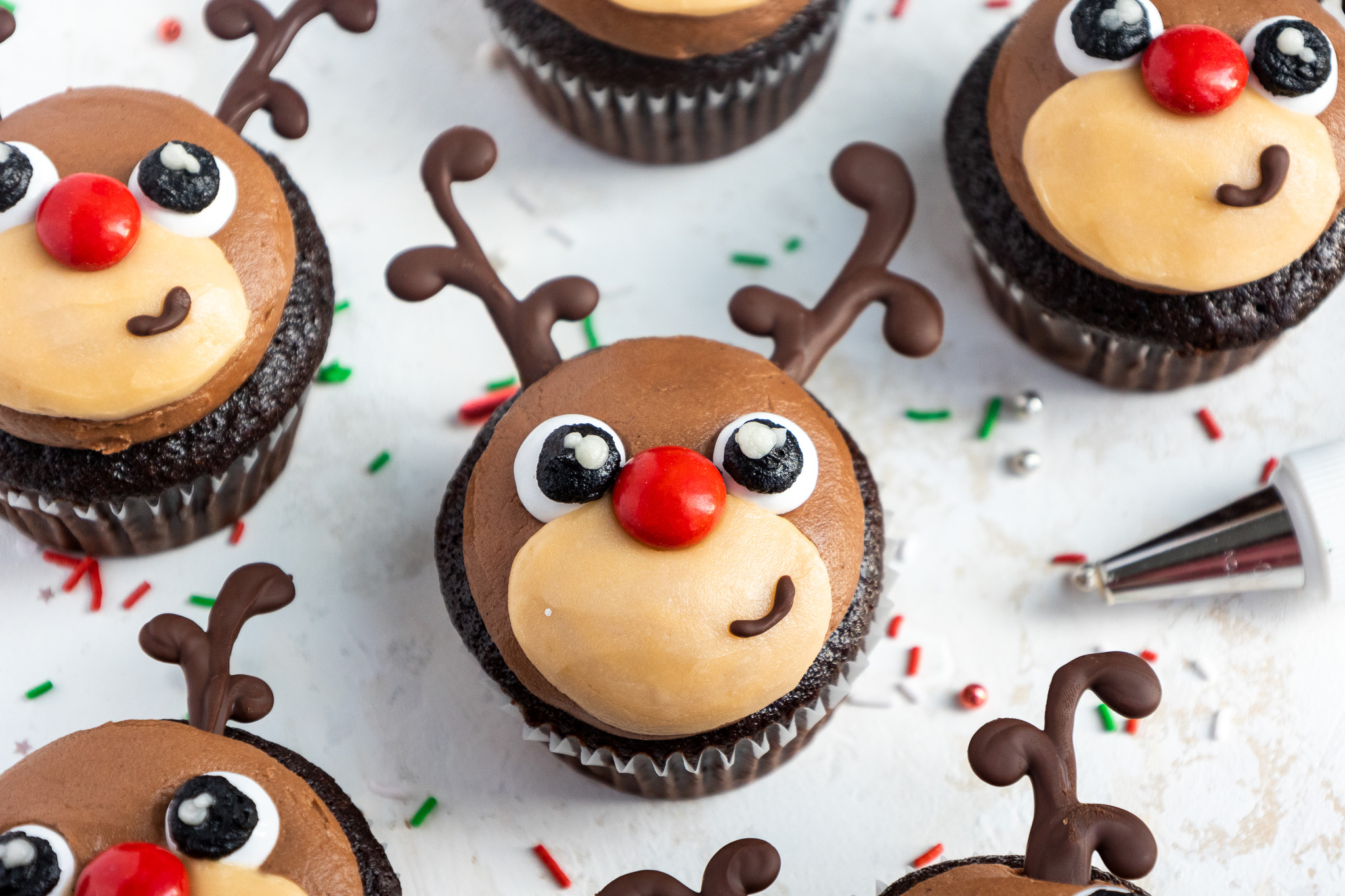 Rudolph The Red Nosed Reindeer Cupcakes Rudolph Cupcakes Easy