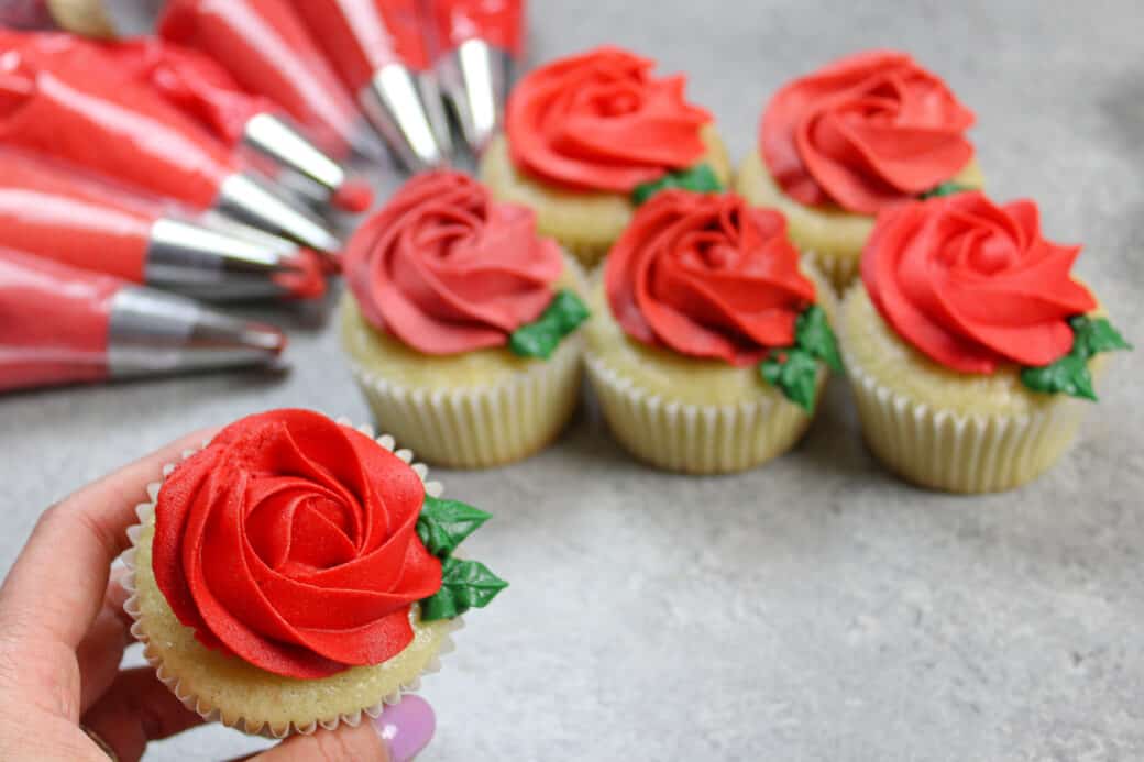 Red Frosting - The Secret to Super Red Buttercream Frosting