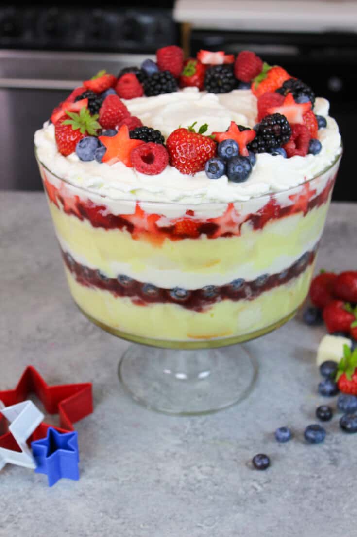 Mixed Berry Trifle Recipe: The Perfect Summer Dessert