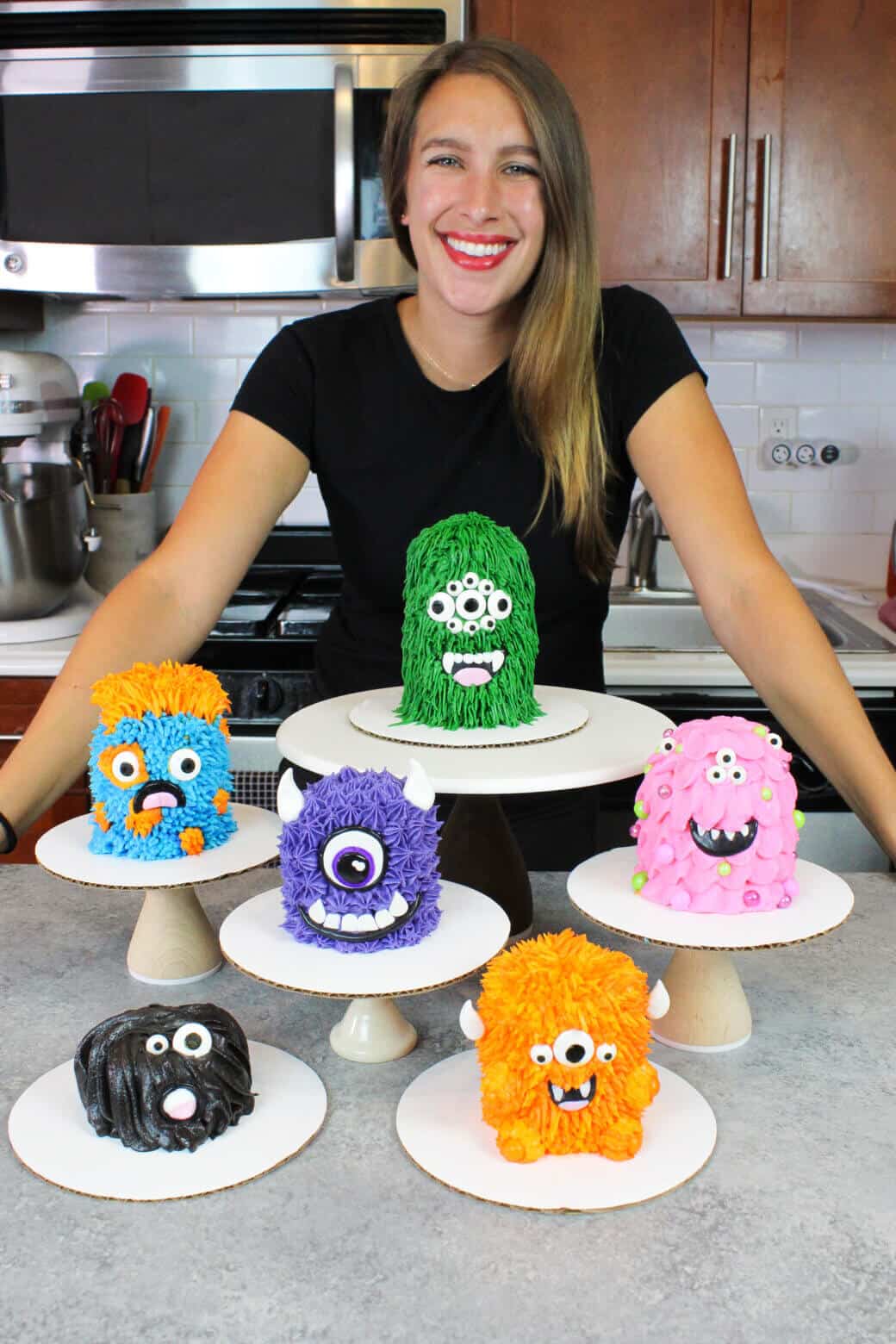 Monster Cakes: The Easiest and Cutest Little Cakes