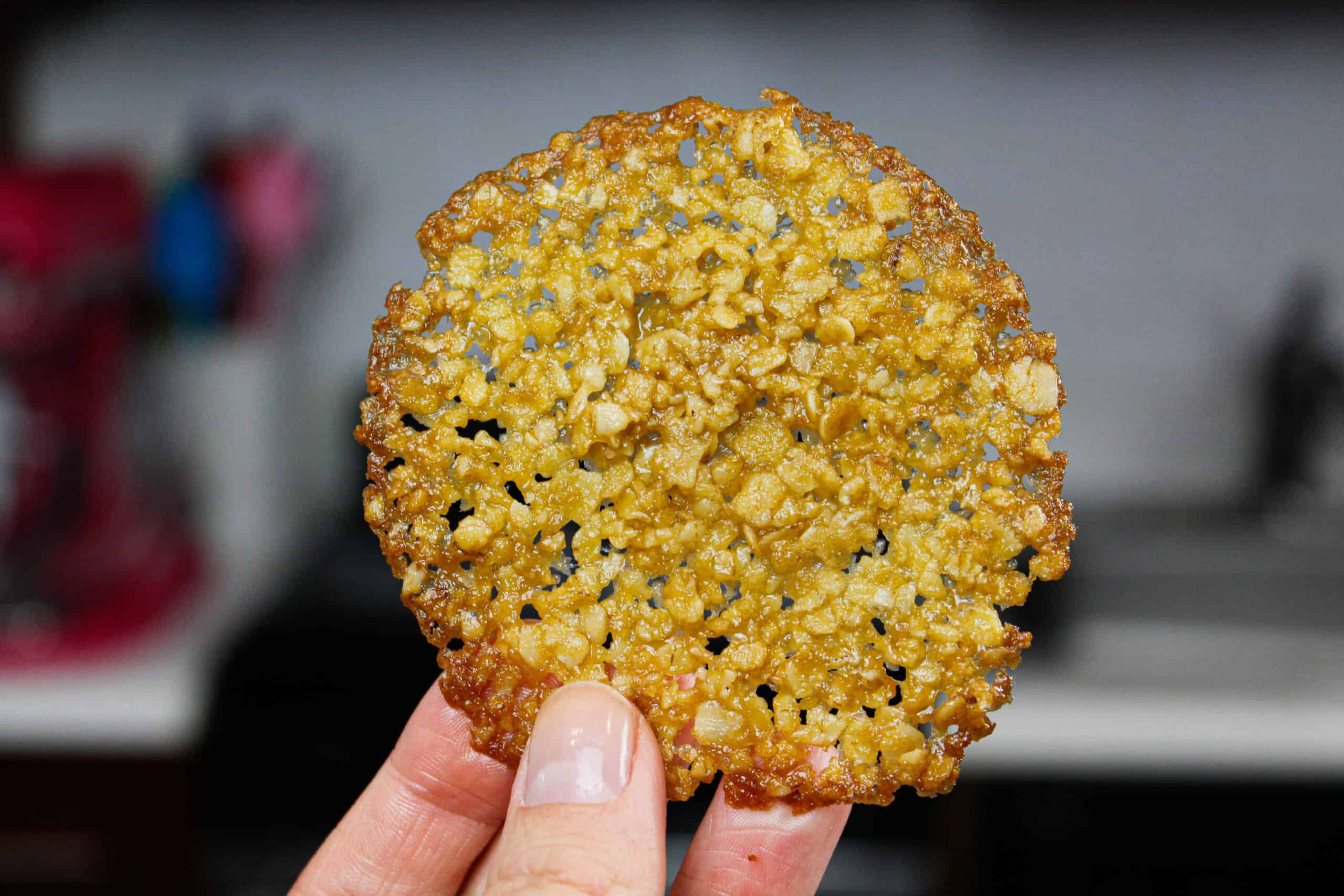 Chewy Oatmeal Lace Cookies: Easy 7-Ingredient Recipe