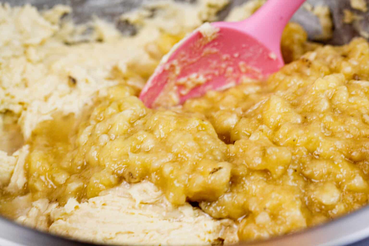 Banoffee Cake: Fluffy Banana Cake with Toffee Filling