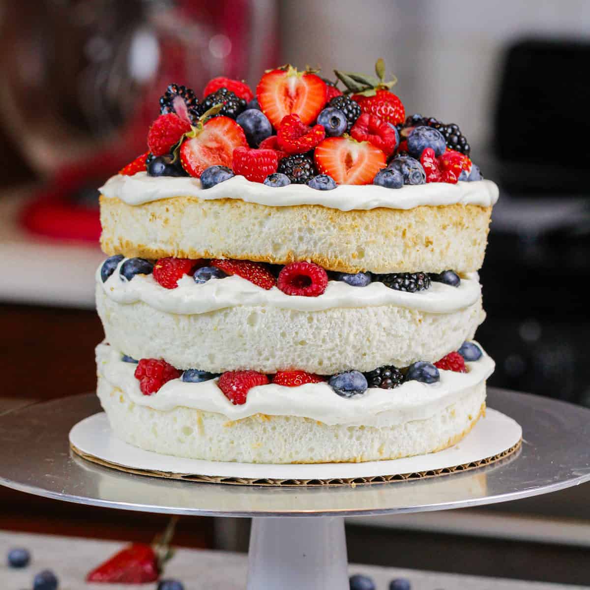 Layered Angel Food Cake: Fluffy Cake Layers w/ Whipped Cream