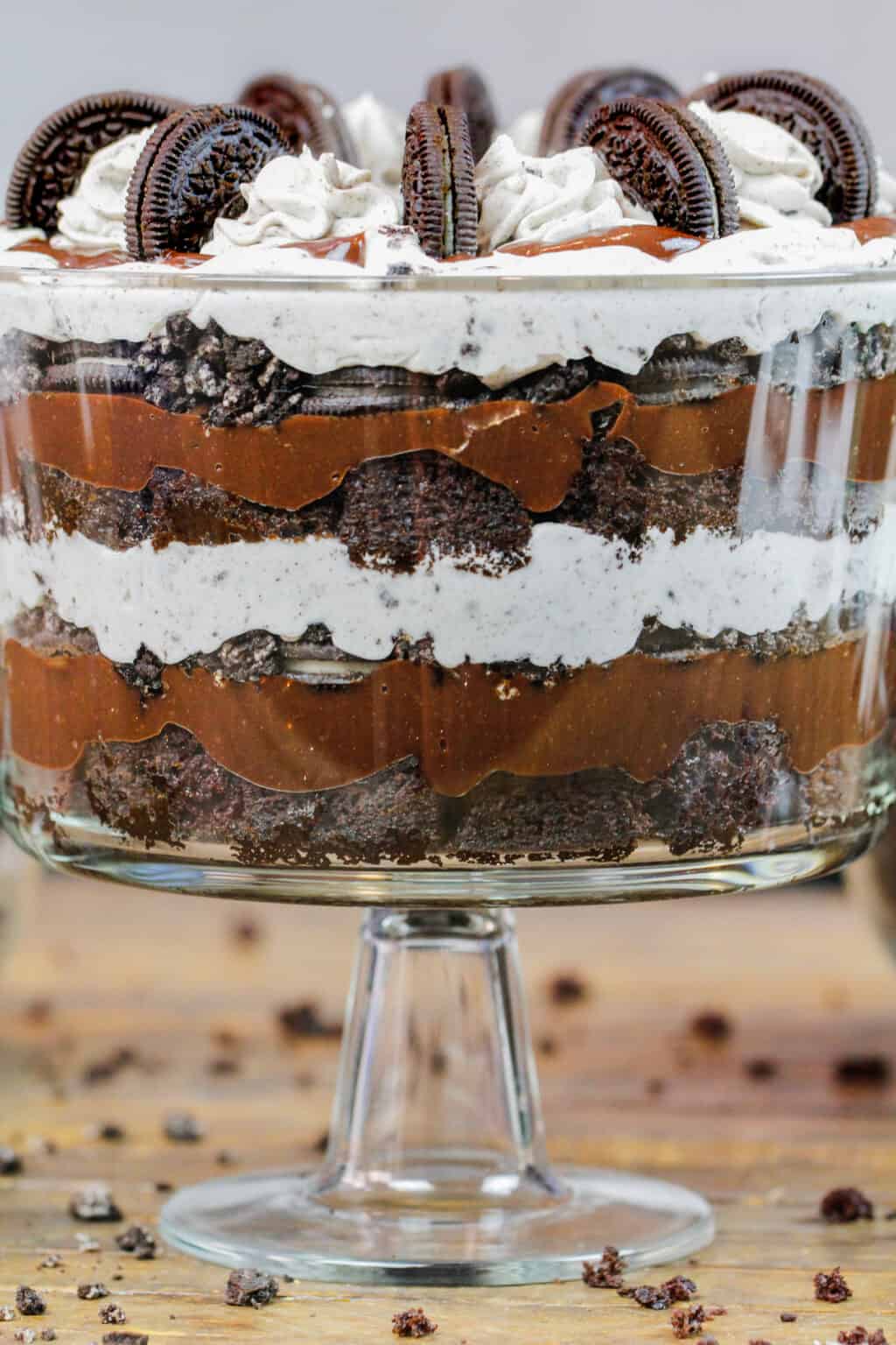 Oreo Trifle - Layers of Fluffy Chocolate Cake, Whipped Cream & Oreos