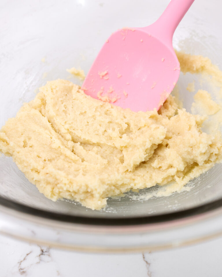 Italian Macarons: Detailed Recipe & Step by Step Tutorial - Chelsweets