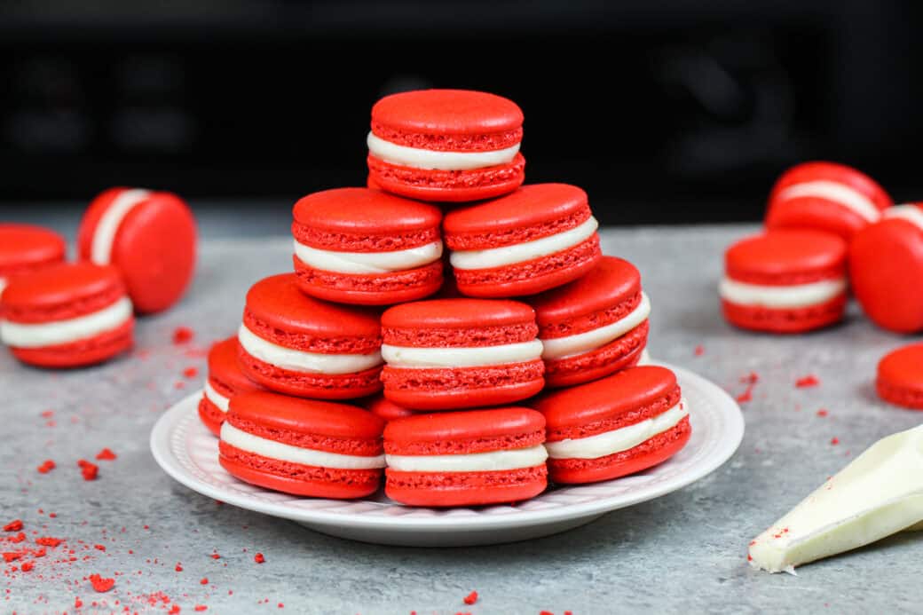 Birthday Cake Macarons: Recipe & Step by Step Tutorial