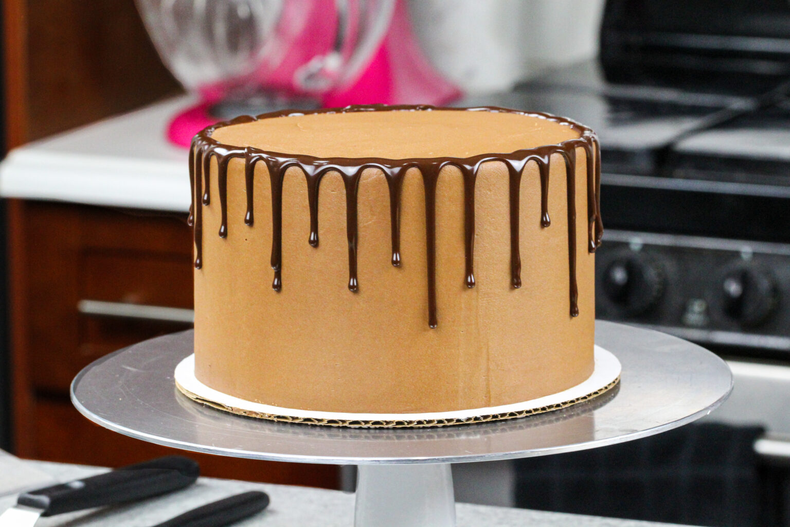 How to Make a Chocolate Drip Cake: Easy Recipe & Video Tutorial
