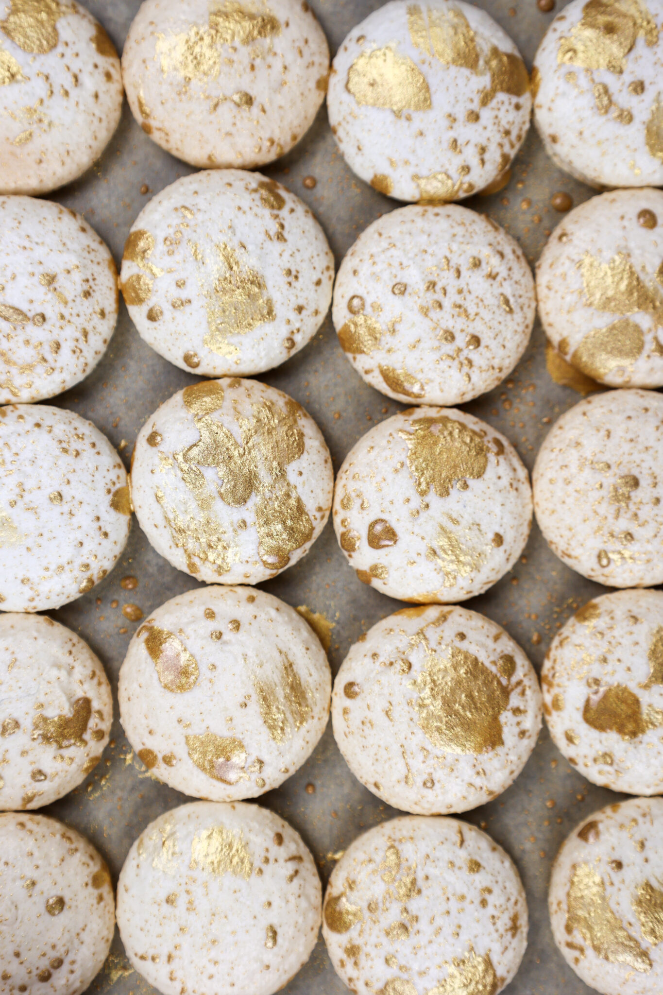 Vanilla Macaron Recipe with Video Tutorial - Chelsweets