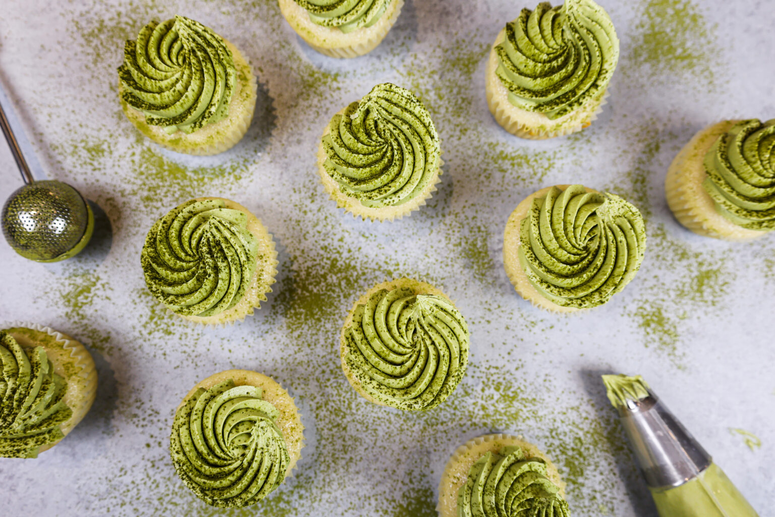 Matcha Buttercream: Easy, 6-Ingredient Recipe - Chelsweets