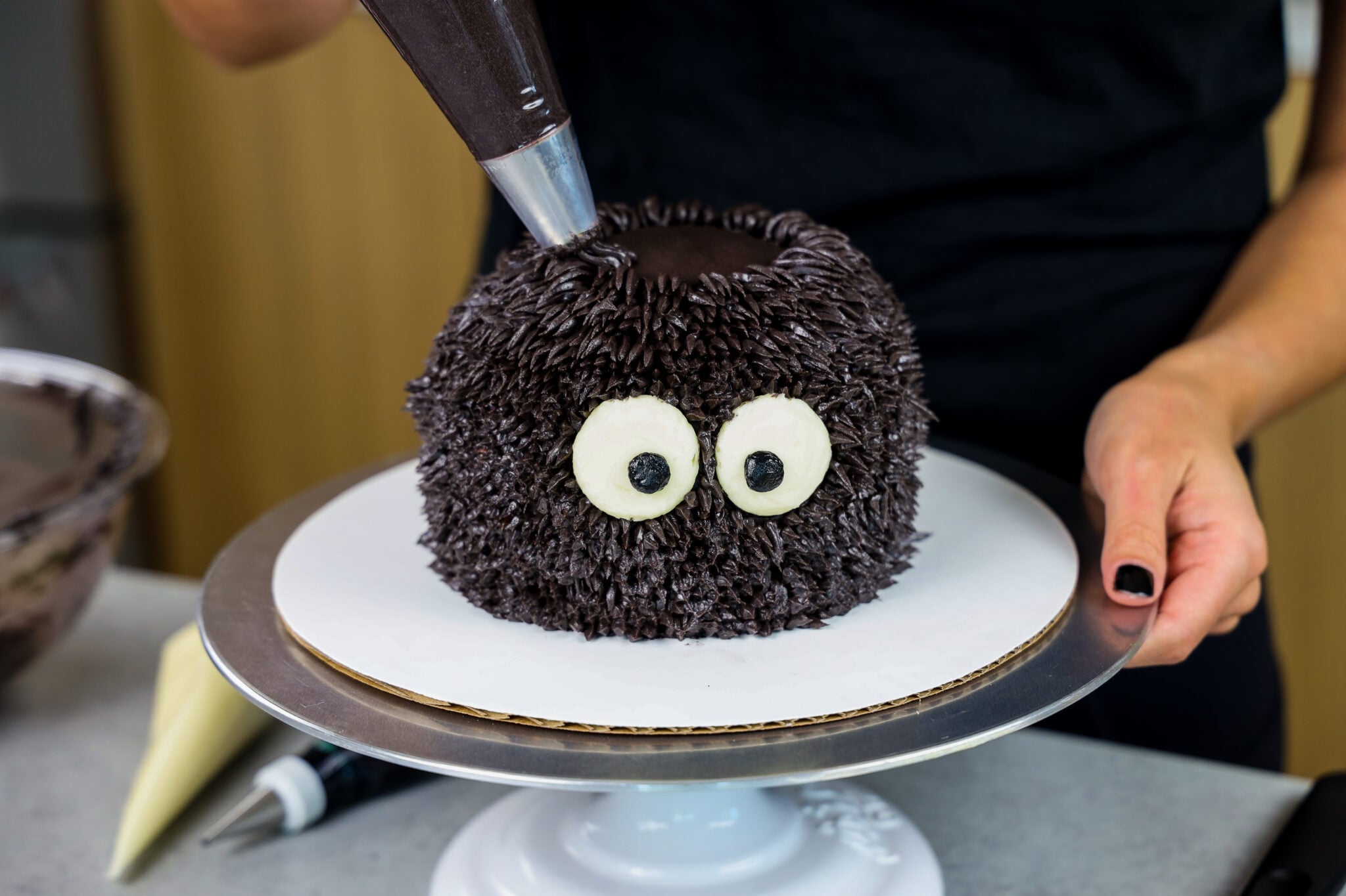 Spider Cake: Easy Recipe and Step by Step Tutorial