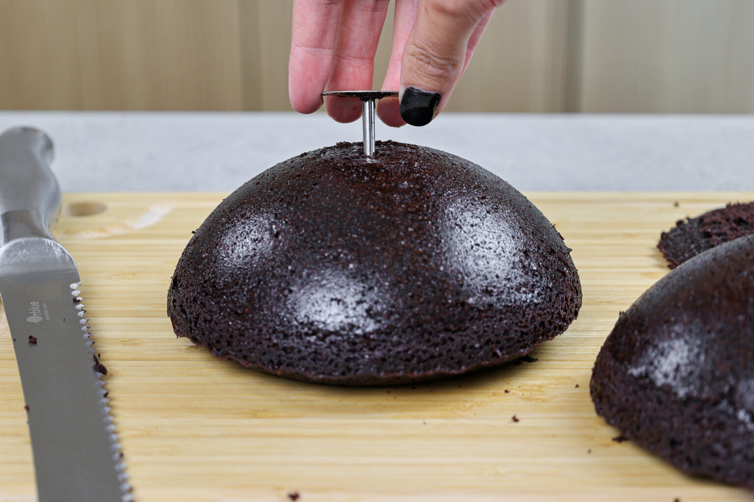 Spider Cake: Easy Recipe and Step by Step Tutorial