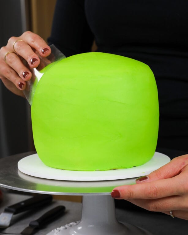 Cocomelon Cake: Easy Buttercream Birthday Cake Tutorial
