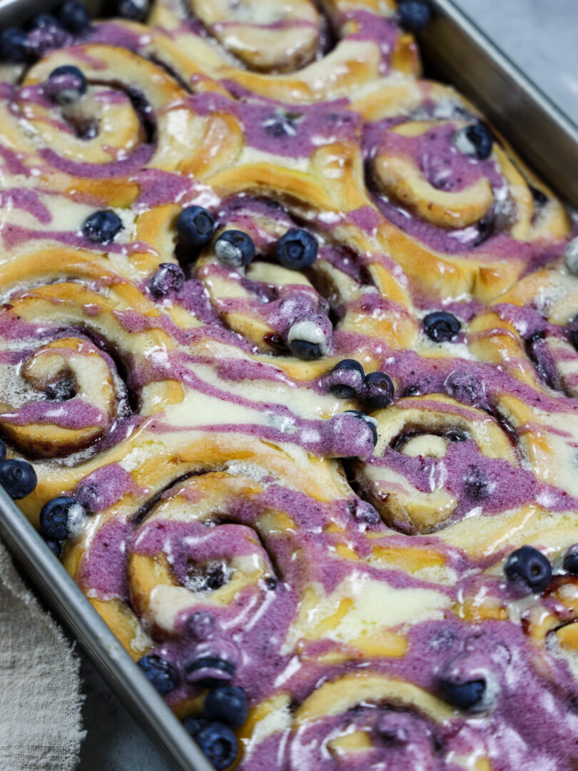Blueberry Cinnamon Rolls: Soft, Fluffy and So Delicious - Chelsweets
