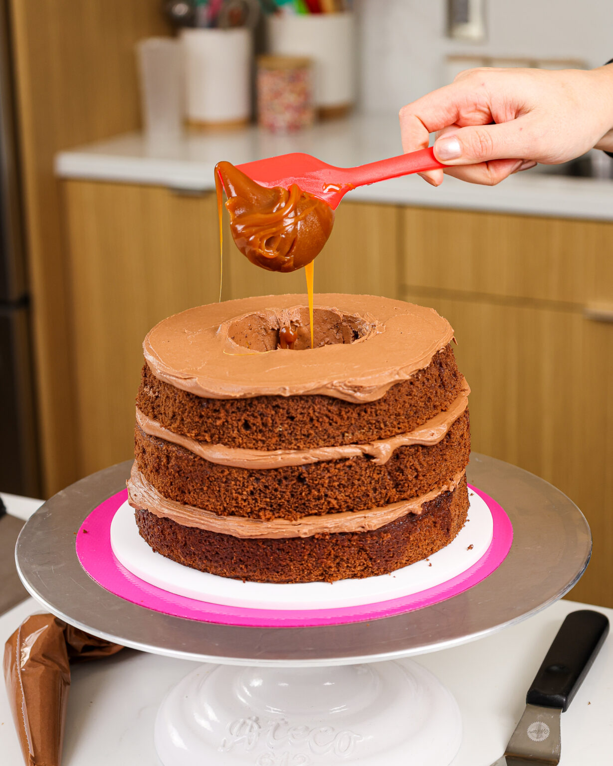 Rolo Cake: Candy-Inspired Chocolate Cake with Gooey Caramel Center