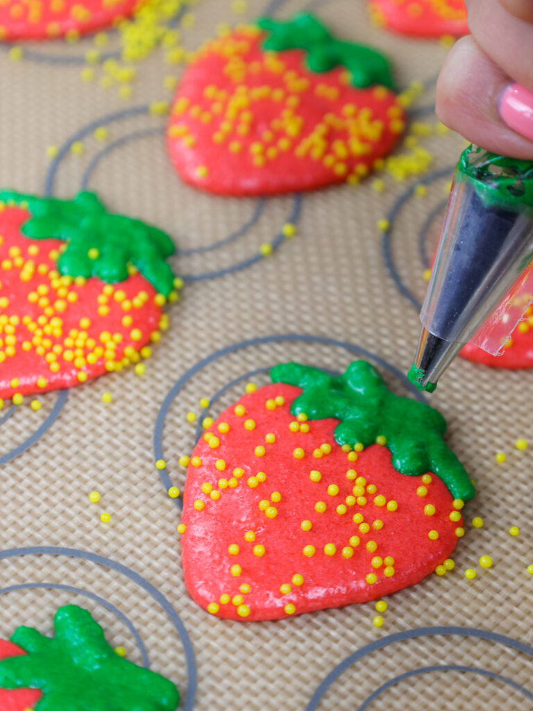 Strawberry Macarons: Step-by-Step Recipe and Video Tutorial
