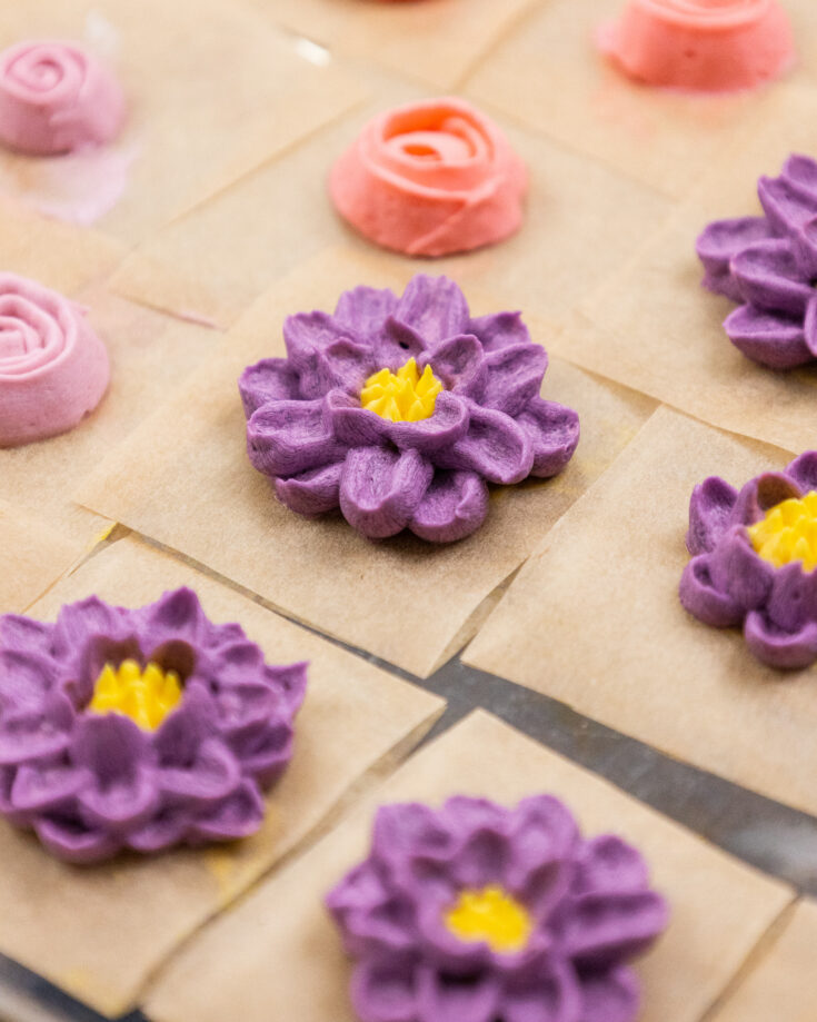 Buttercream Flower Cake: Step-By-Step Tutorial & Recipe