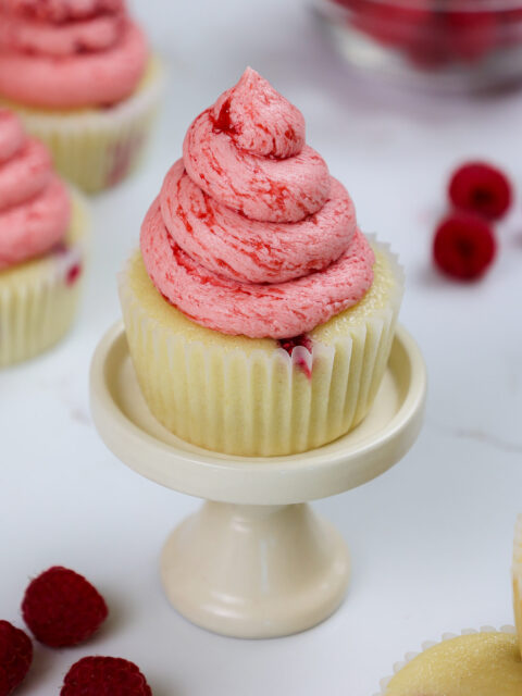 Raspberry Cupcakes: Delicious, From-Scratch Recipe