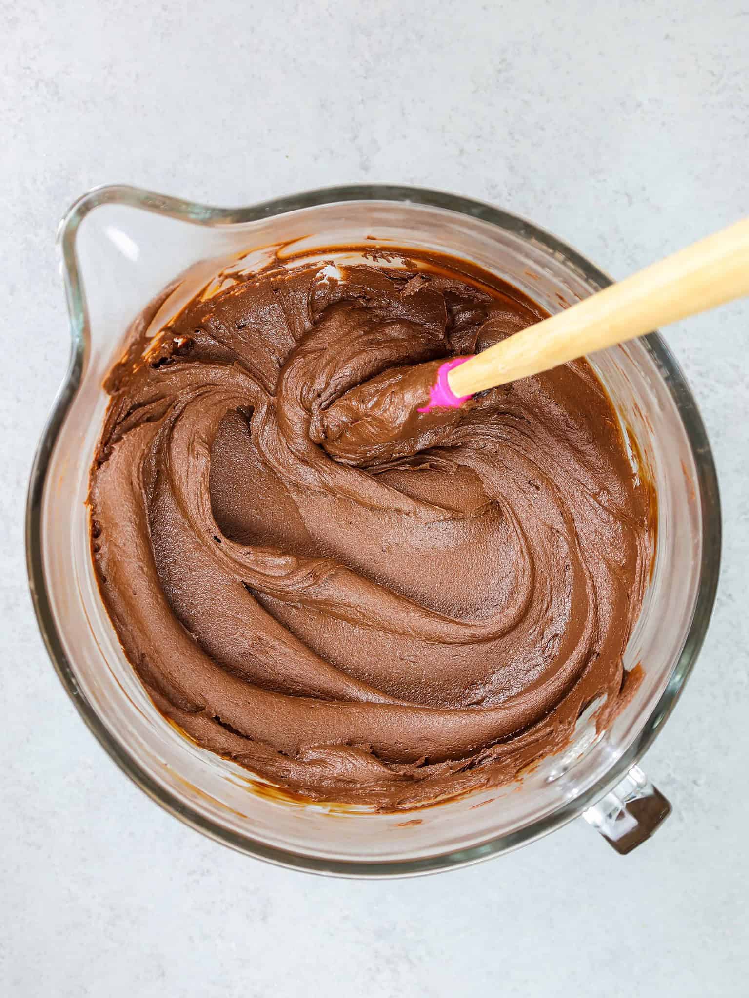 Black Frosting That Won't Stain Your Teeth - Chelsweets
