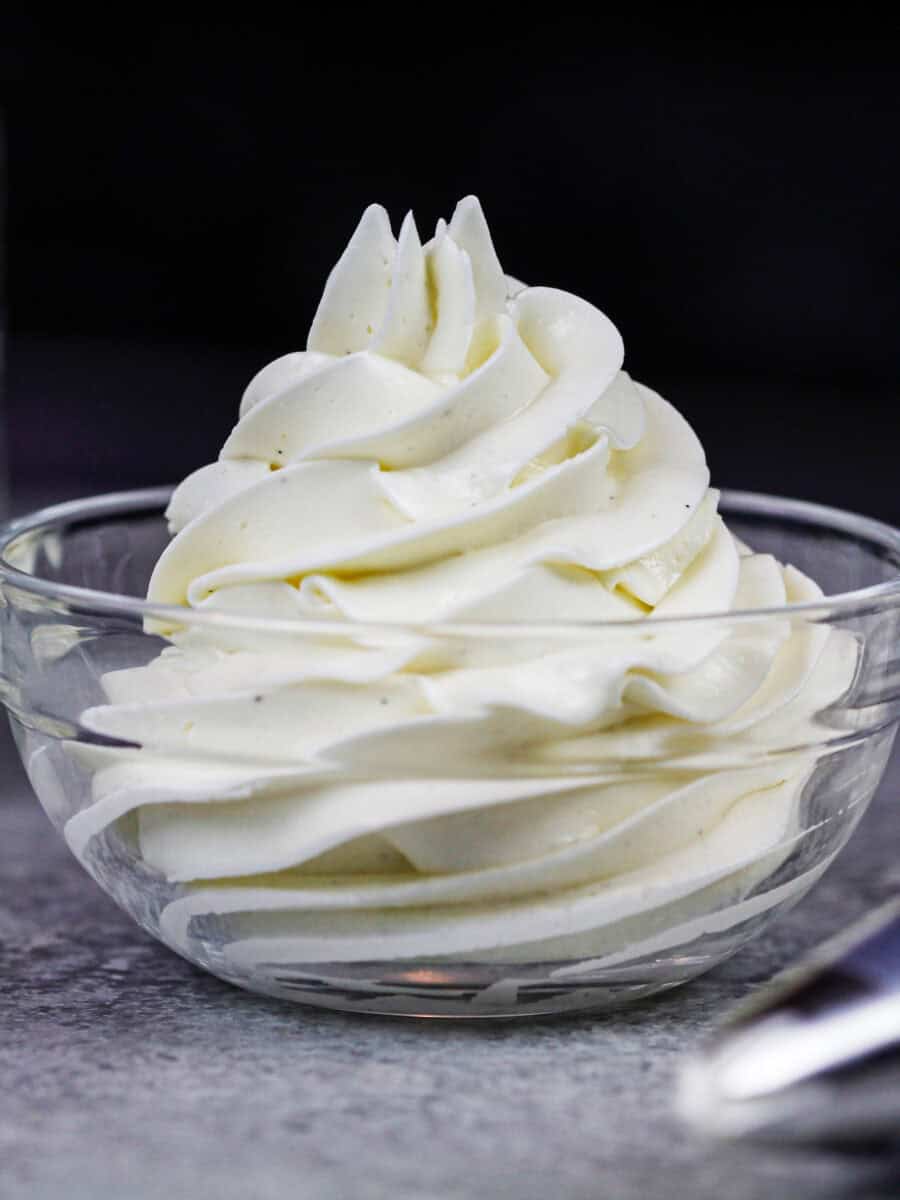 Lavender Buttercream: Delicious Frosting w/ Delicate Floral Notes