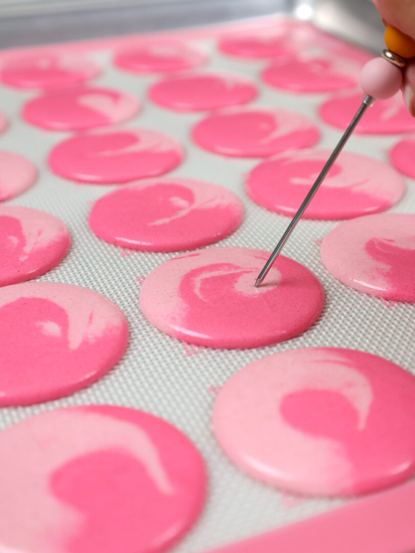 Bubblegum Macarons: Recipe & Step-By-Step Tutorial
