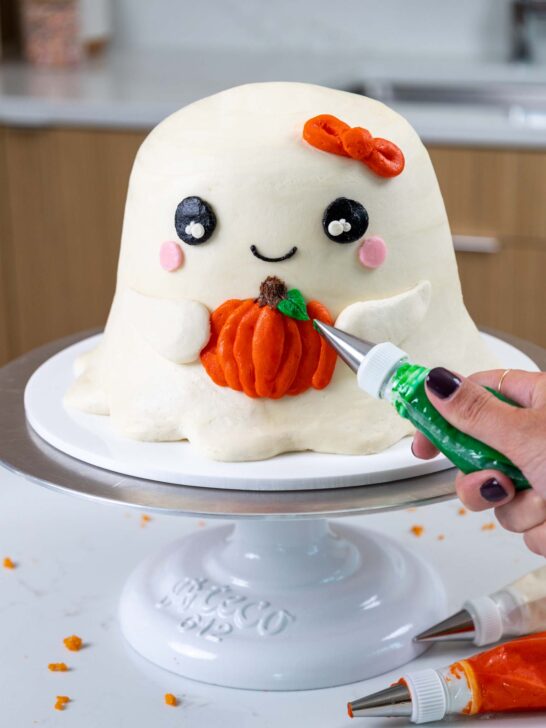 Ghost Cake: Easy Design w/ Step-By-Step Tutorial