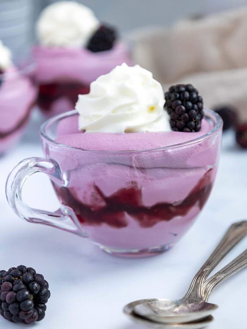 Blackberry Mousse: Easy, 6-Ingredient Recipe