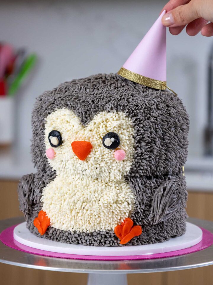 Penguin Cake: Delicious Recipe w/ Video Tutorial