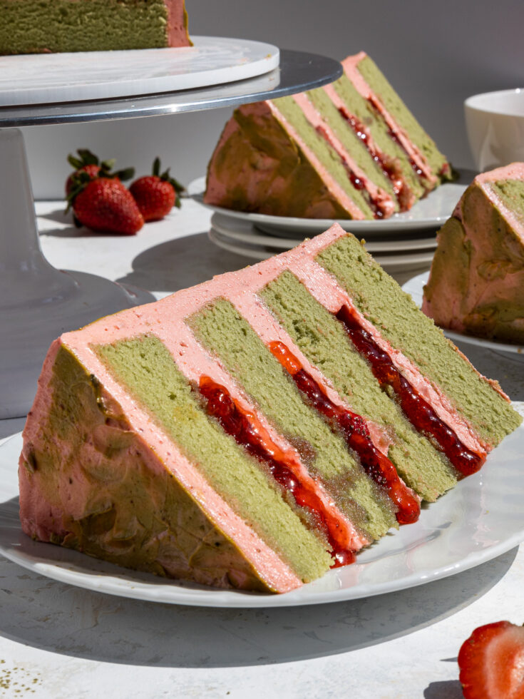 Strawberry Matcha Cake Recipe - Chelsweets