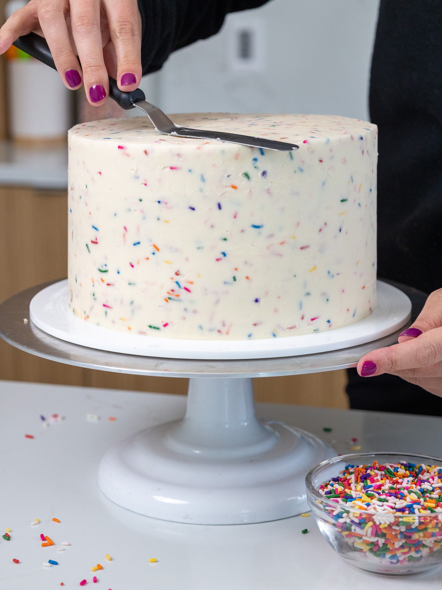 Sprinkle Frosting: Easy, 5-Minute Recipe