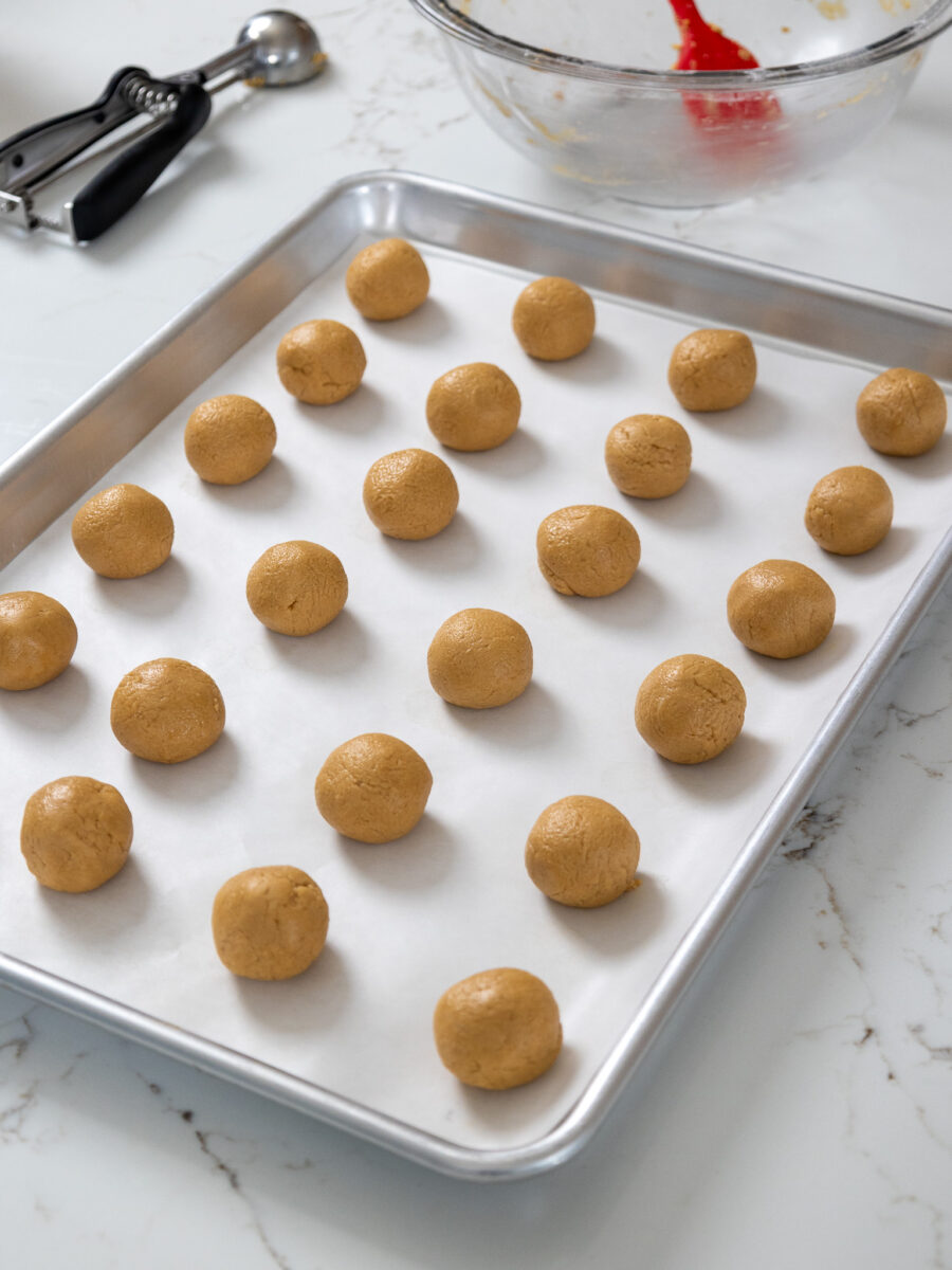 Buckeyes: Easy and Delicious 7-Ingredient Recipe