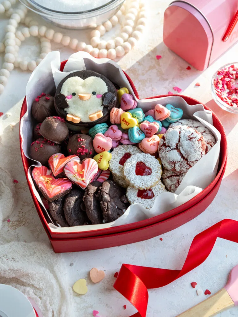 15 Valentines Day Dessert Box Ideas - Chef Olu