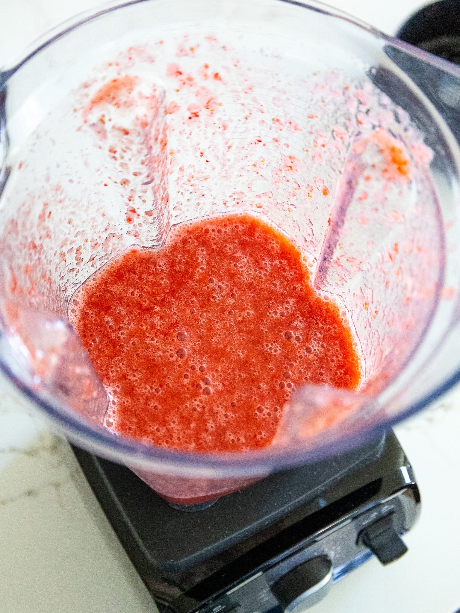 Swirled Strawberry Cheesecake Bars: The Perfect Summer Recipe