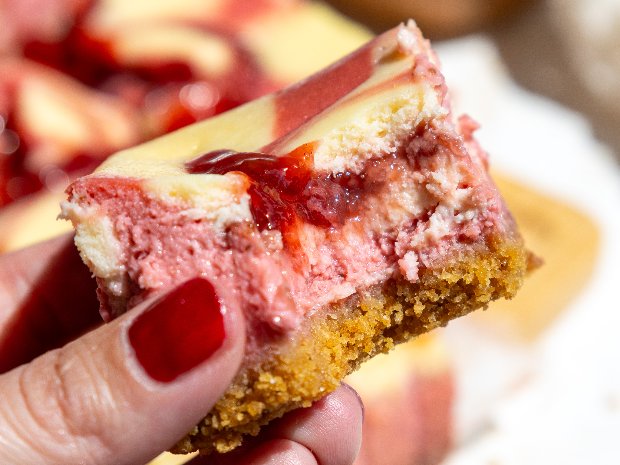 Swirled Strawberry Cheesecake Bars: The Perfect Summer Recipe