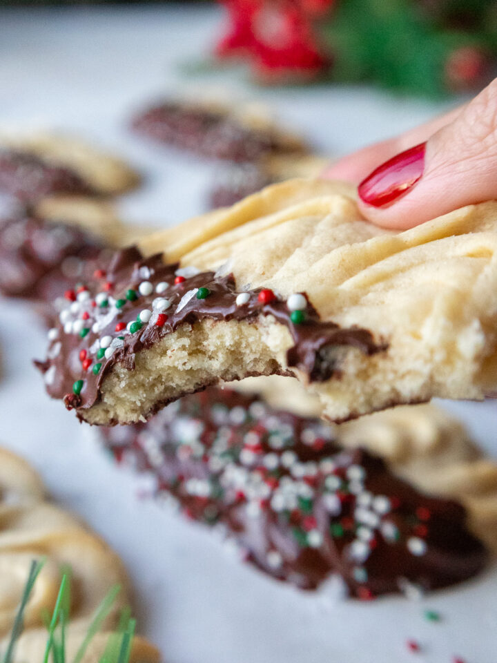 Chocolate-Dipped Butter Cookies: Delicious, Pipeable Recipe