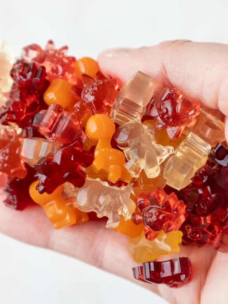 Stunning Rainbow Jello Cake: Delicious, Easy Recipe