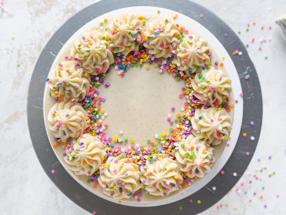Easy Vanilla Bean Cake with Real Vanilla Paste