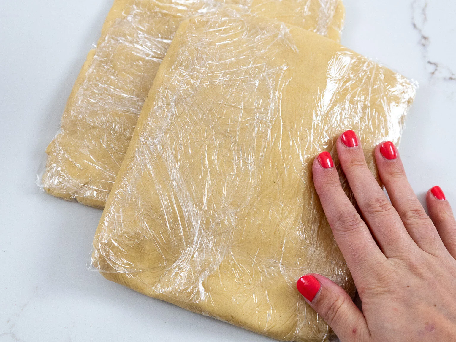 Buttery Raspberry Linzer Cookies (Classic Recipe)
