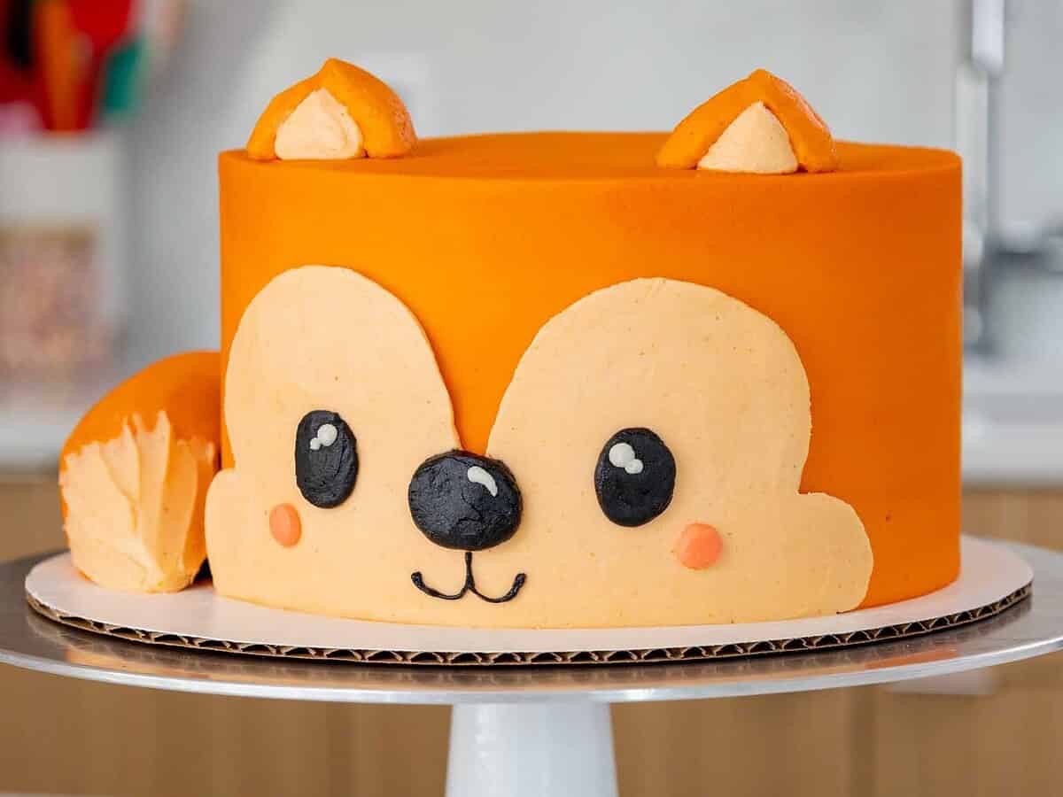 Fox Cake: Delicious Recipe w/ Step-By-Step Tutorial (& Video)