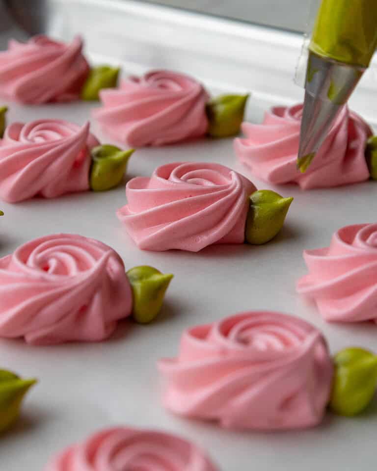Meringue Roses: Easy, 4-Ingredient Recipe